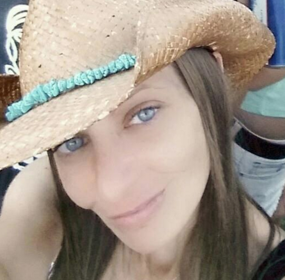 Linette Brown's Instagram, Twitter & Facebook on IDCrawl