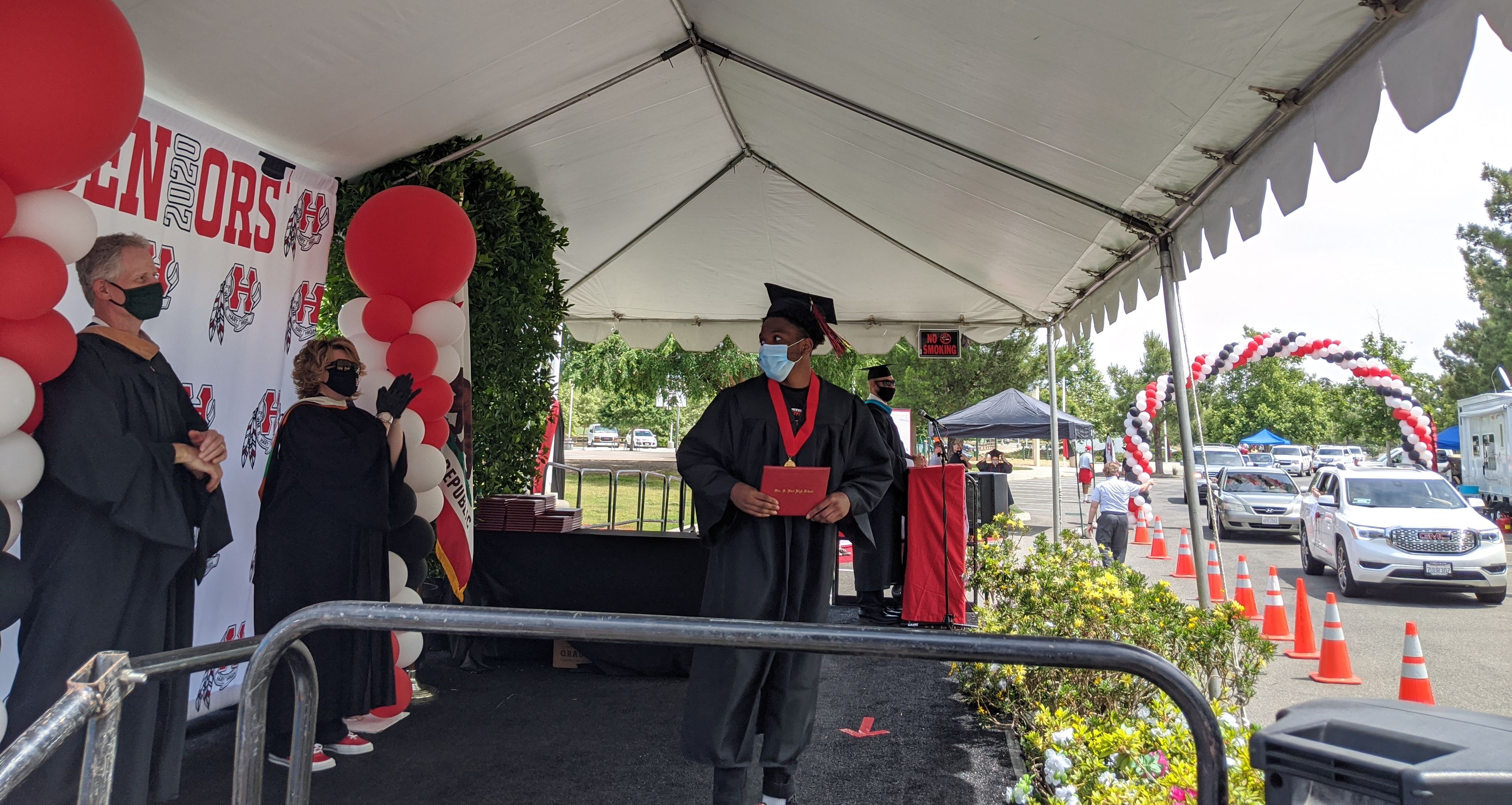 Hart Of High School Graduate Hart High School Class Of 2018 Graduates